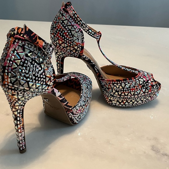 Thalia Sodi | Shoes | Thalia Sodi Chace Bling Platforms | Poshmark